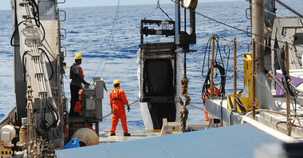 India Bans 86 Foreign Ships for Abandoning Indian Seafarers - Maritime Fairtrade